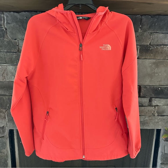 The North Face | Jackets & Coats | The North Face Coral Wind Breaker ...